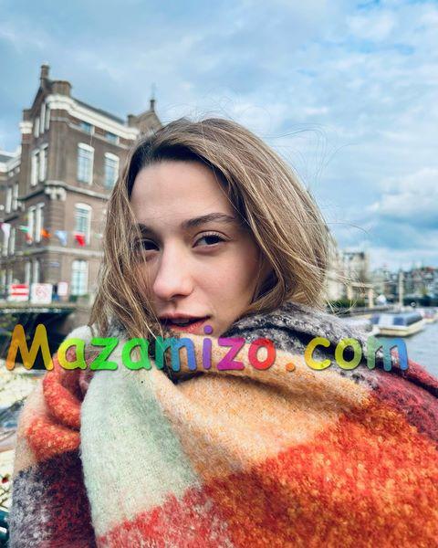 sumeyye aydogan religion, age, Height sister - religion - mazamizo